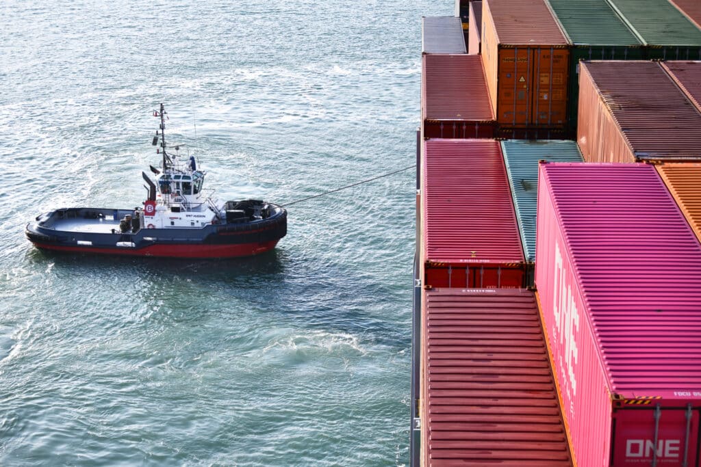 Shipping lines - Portbase