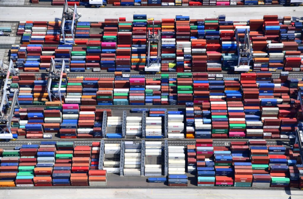 Portbase - Keeping things moving